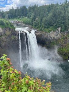 7 Best Waterfall Hikes Near Seattle
